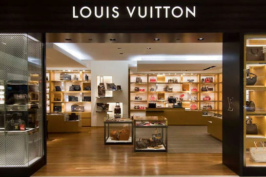 Louis Vuitton Retail Management Traineeship | Paul Smith