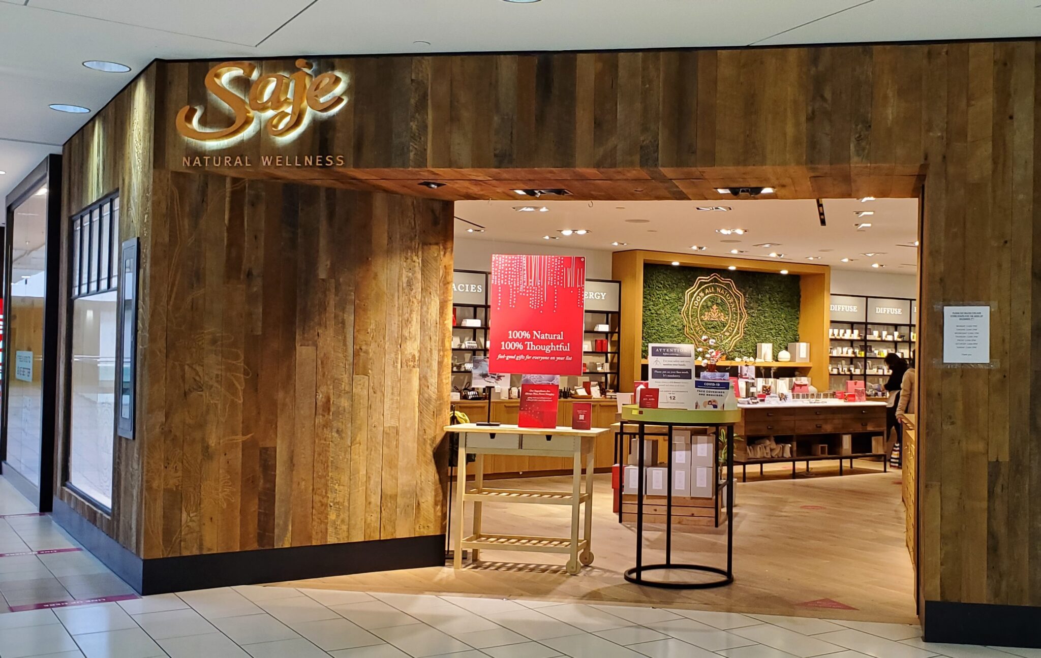 Photo Tour: Metropolis at Metrotown in Burnaby, B.C.